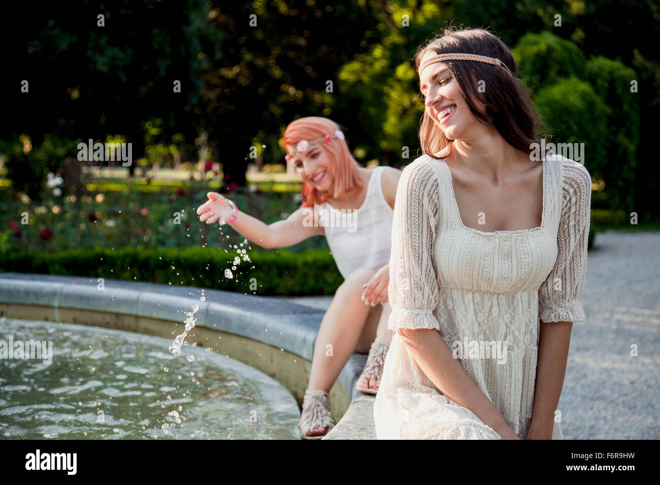 Fashion in water hi-res stock photography and images - Alamy