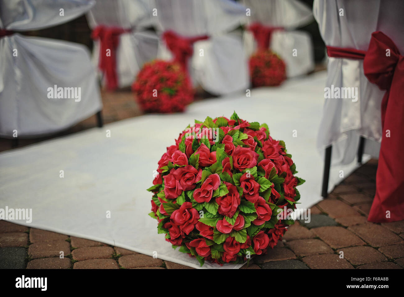 Beautiful wedding set up of ceremony Stock Photo - Alamy