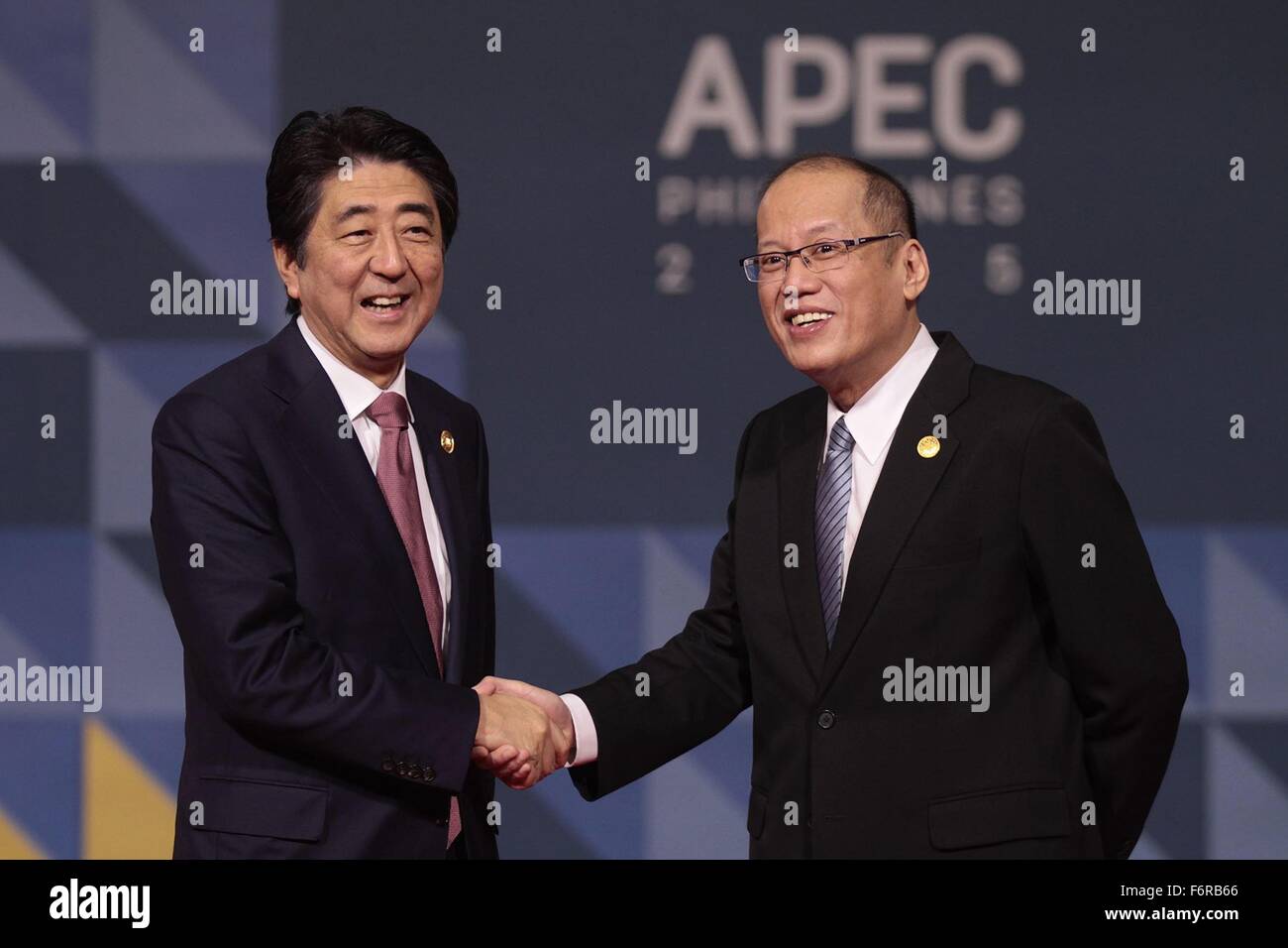 Manila, Philippines. 19th November, 2015. Japan Prime Minister Shinzo ...