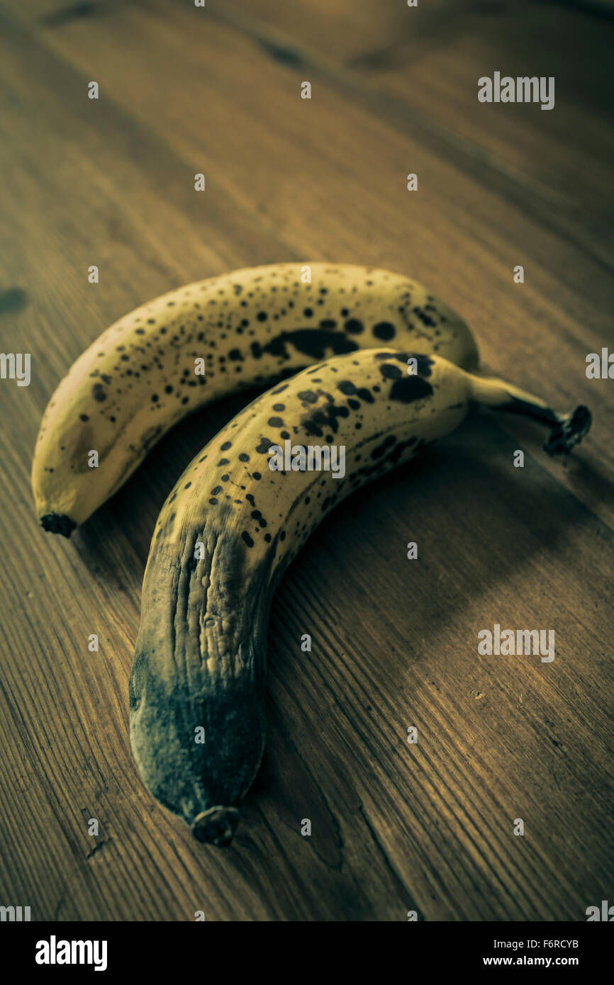 Over ripe bananas Stock Photo - Alamy