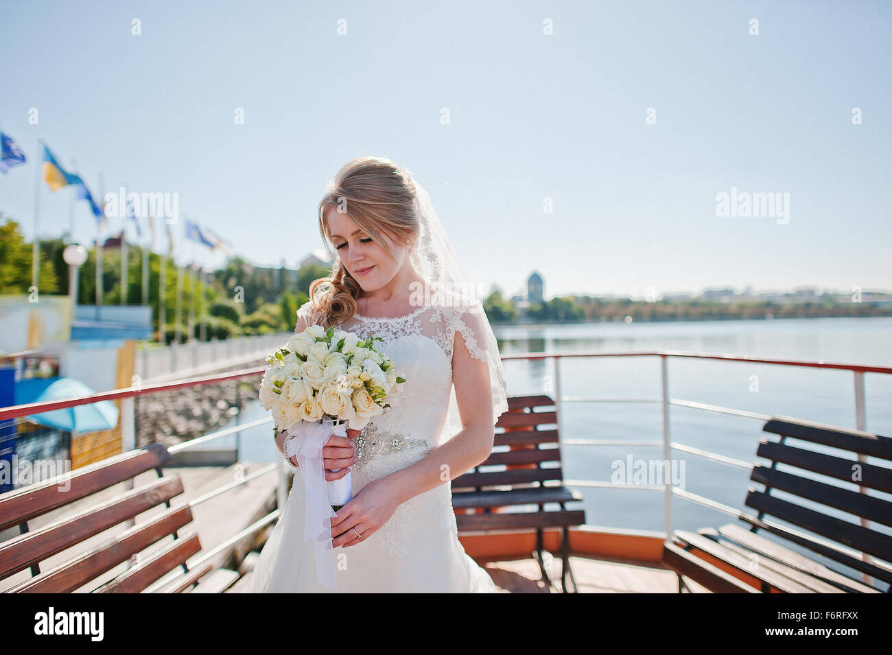 Cruise ship wedding hi-res stock photography and images - Alamy