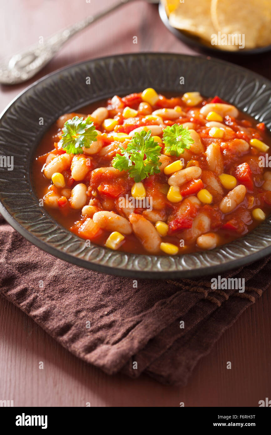 mexican veggie chilli in plate Stock Photo - Alamy