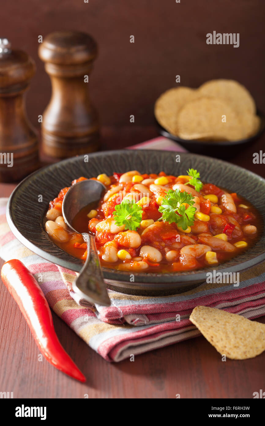 mexican veggie chilli in plate Stock Photo - Alamy