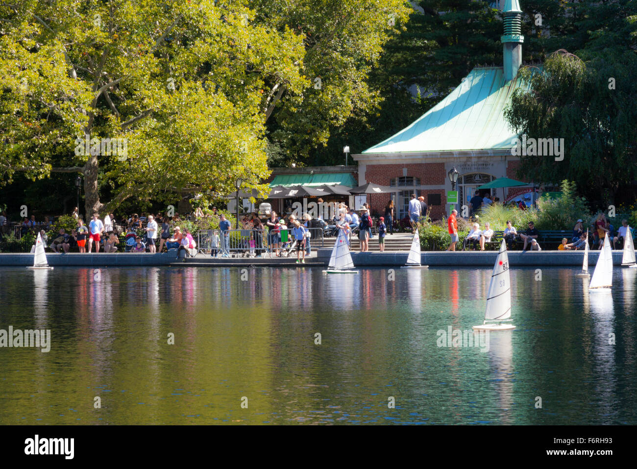 Central Park pond with sailboats in New York City in Manhattan New York ...