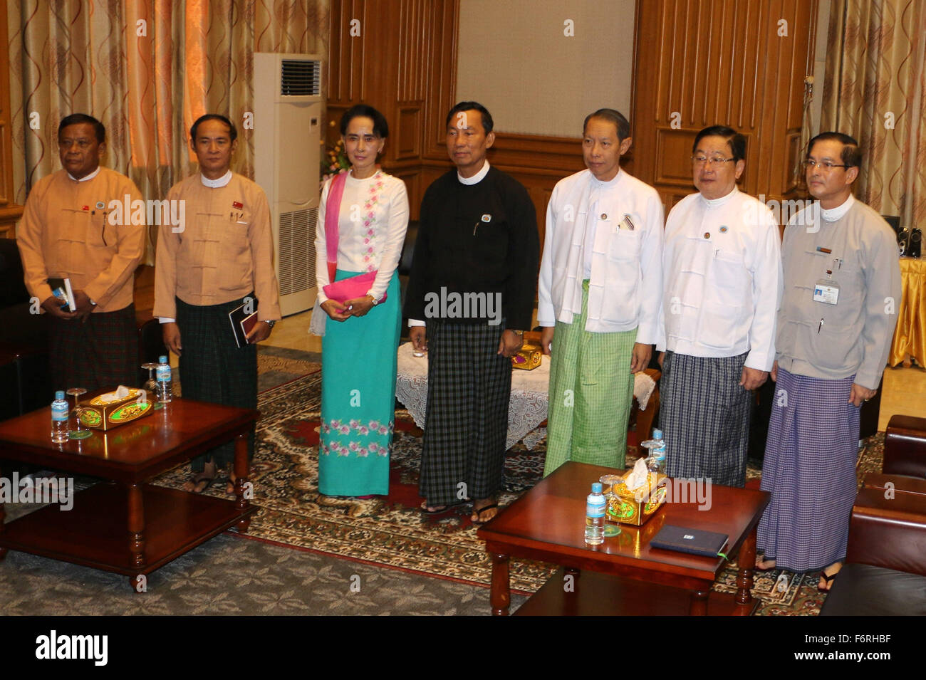 Current parliament hi-res stock photography and images - Alamy