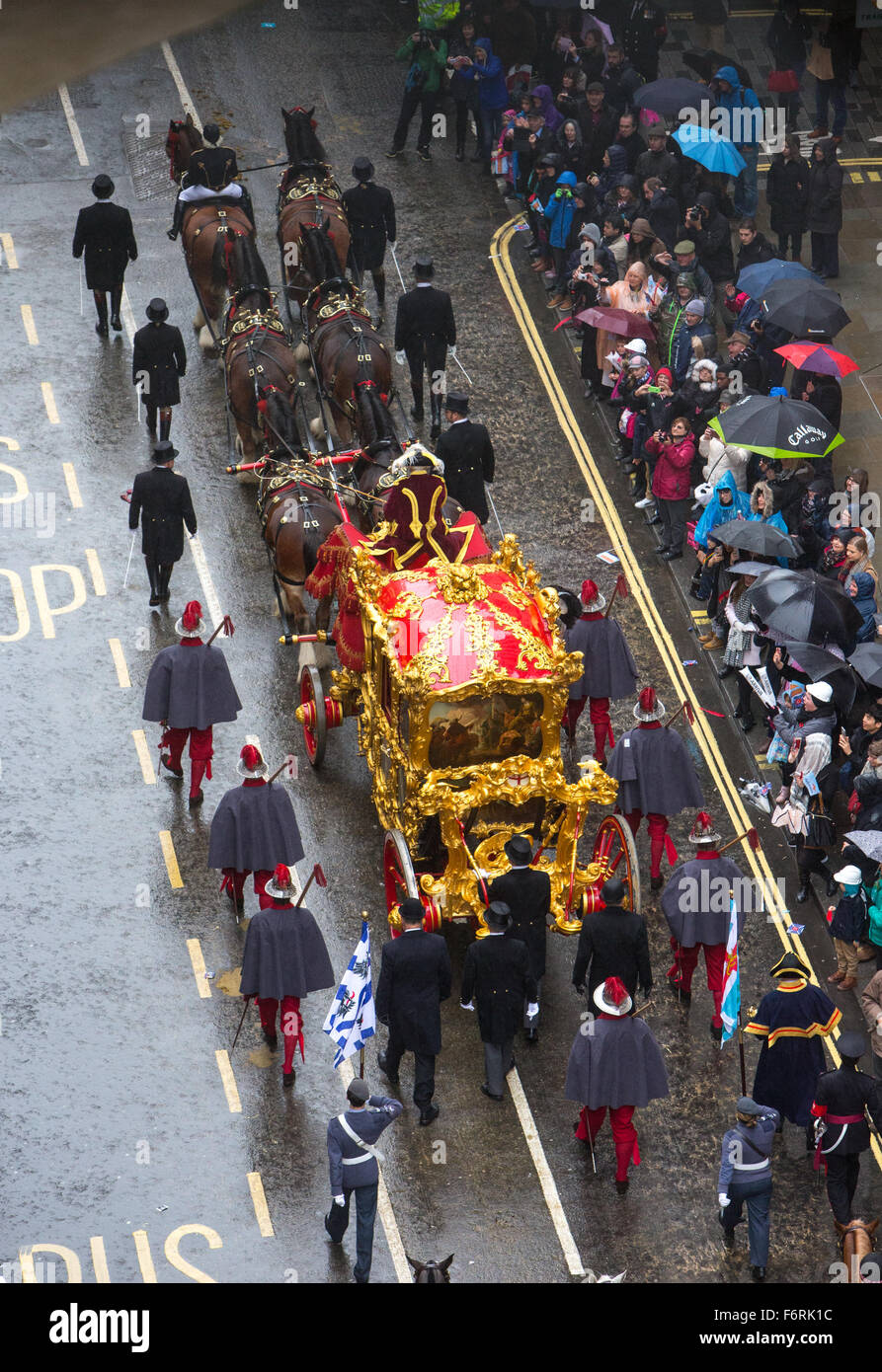 The Lord Mayor's carriage parades through the streets of the City of ...