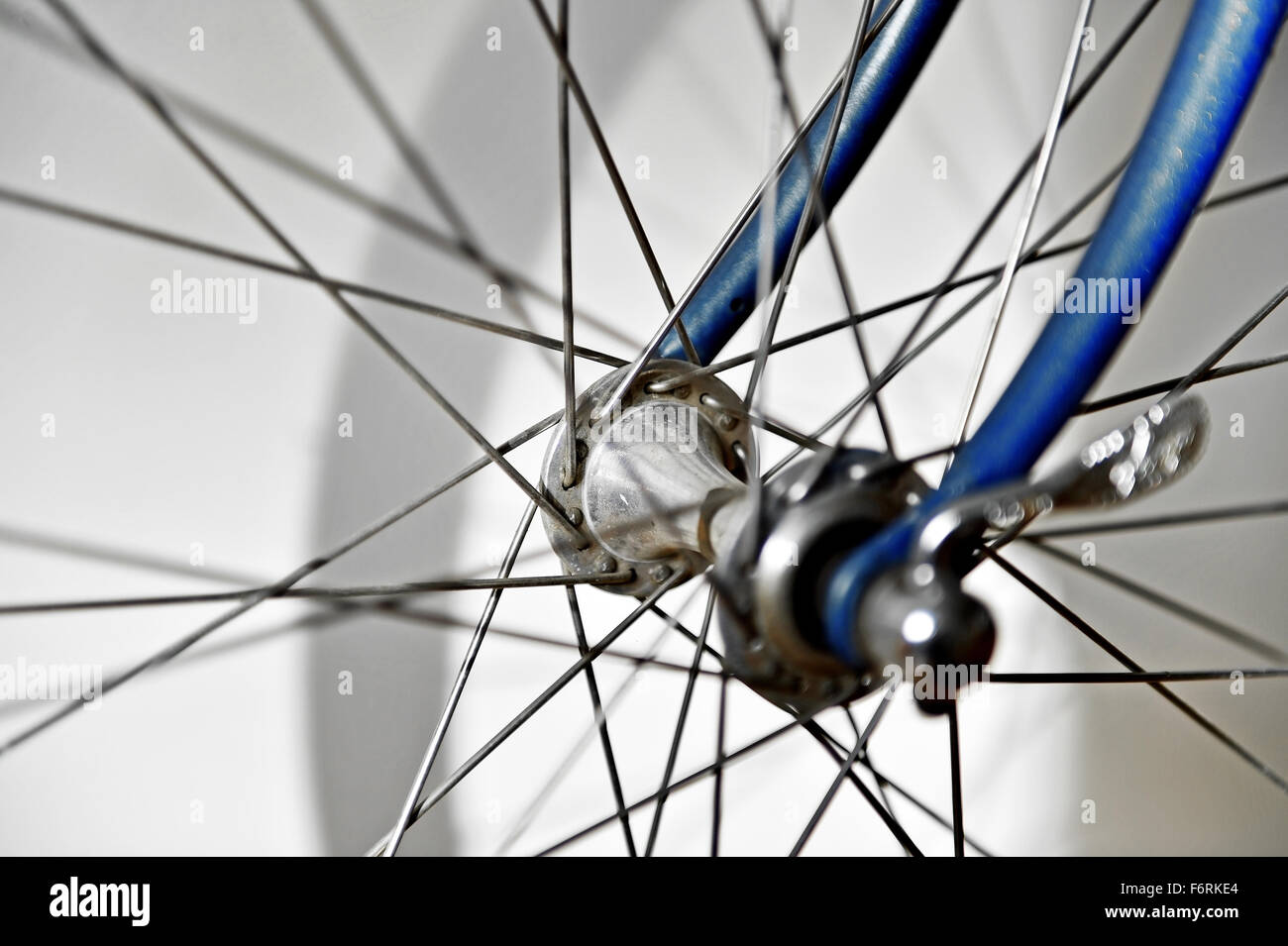 Closeup with a vintage bicycle hub Stock Photo - Alamy