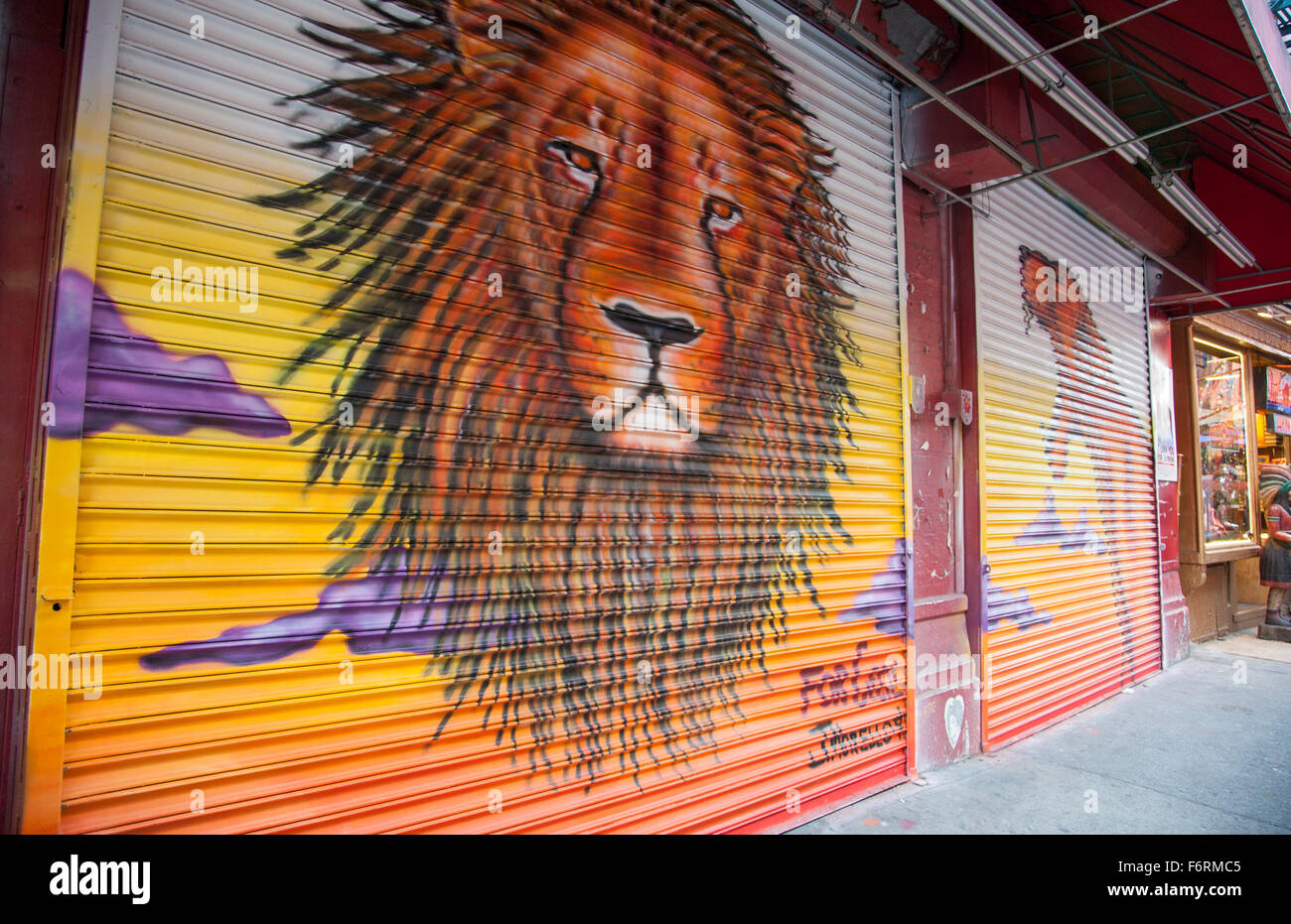 Graffiti little italy hi-res stock photography and images - Alamy