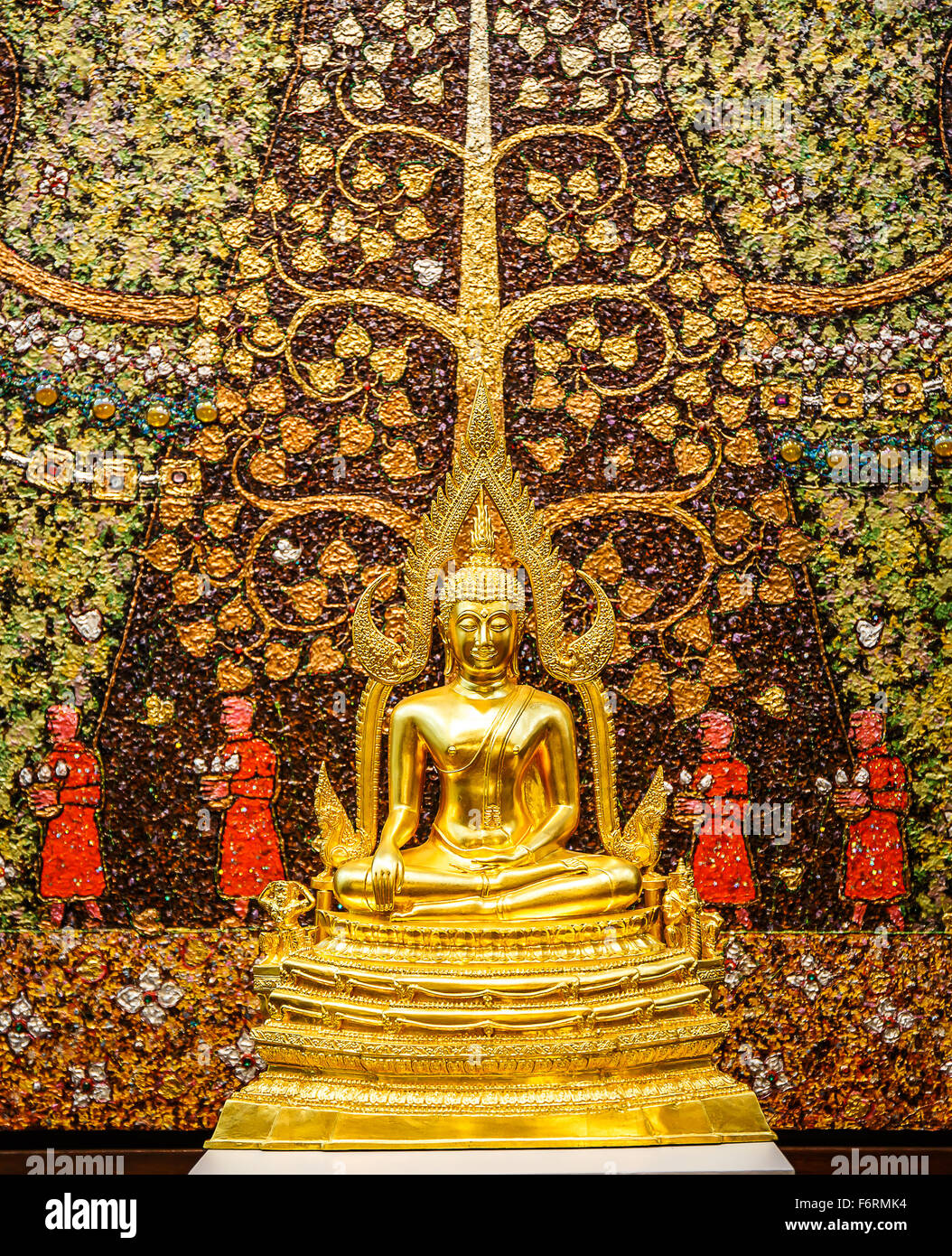 Hua Hin, Thailand - October 23: Art exhibit trust in the artist village ...