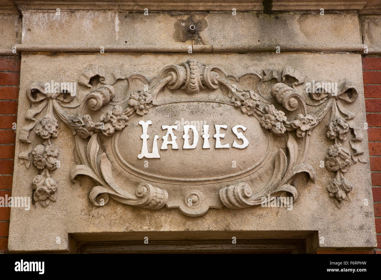 UK, England, Yorkshire, Hull, Nelson Street, Award Winning Public ...