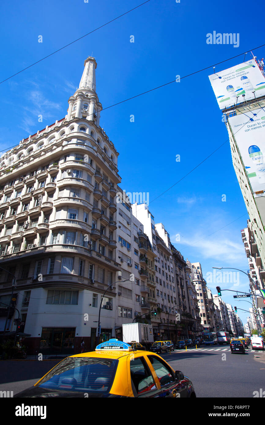 Buenos aires santa fe avenue hi-res stock photography and images - Alamy