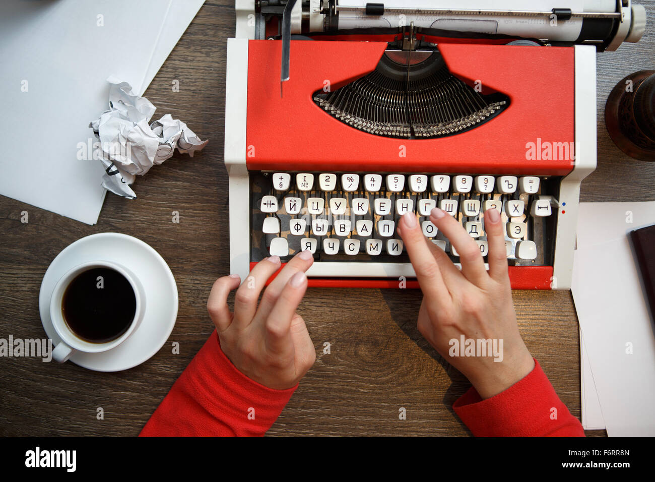 Hand typing retro typewriter machine hi-res stock photography and ...