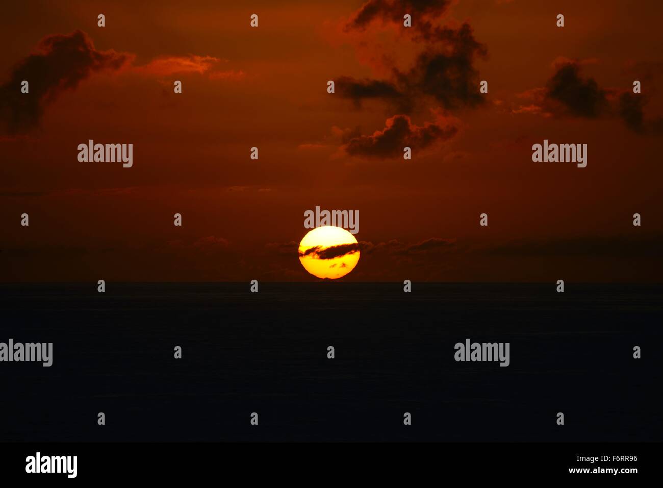 Egg Yolk Sunset Stock Photo - Alamy