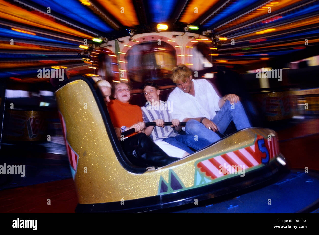 People funfair fun waltzers uk hi-res stock photography and images - Alamy