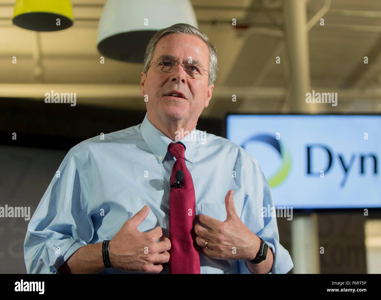 Nov.19, 2015 - Manchester, New Hampshire, U.S. - Former Florida ...