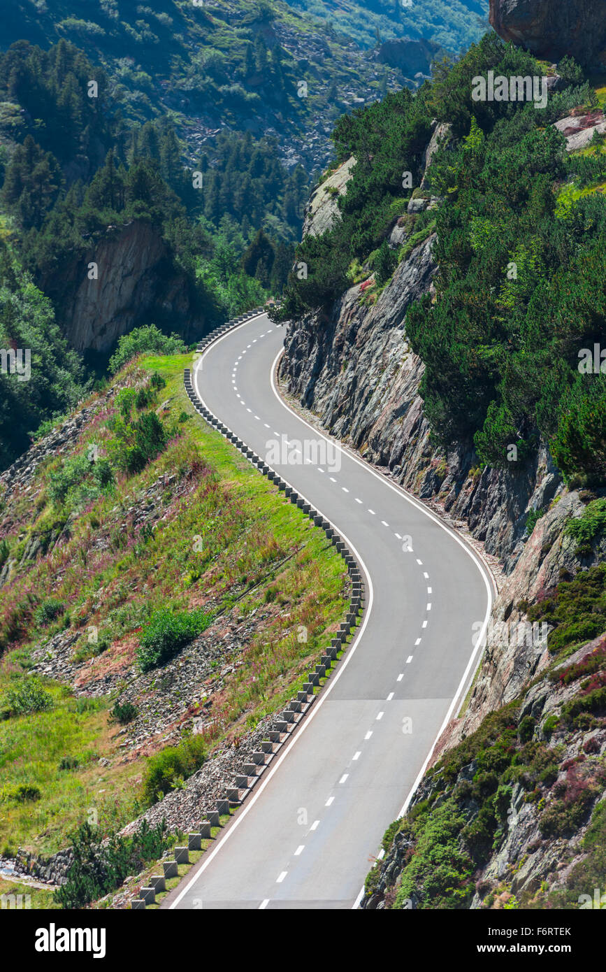 Turn in the road hi-res stock photography and images - Alamy