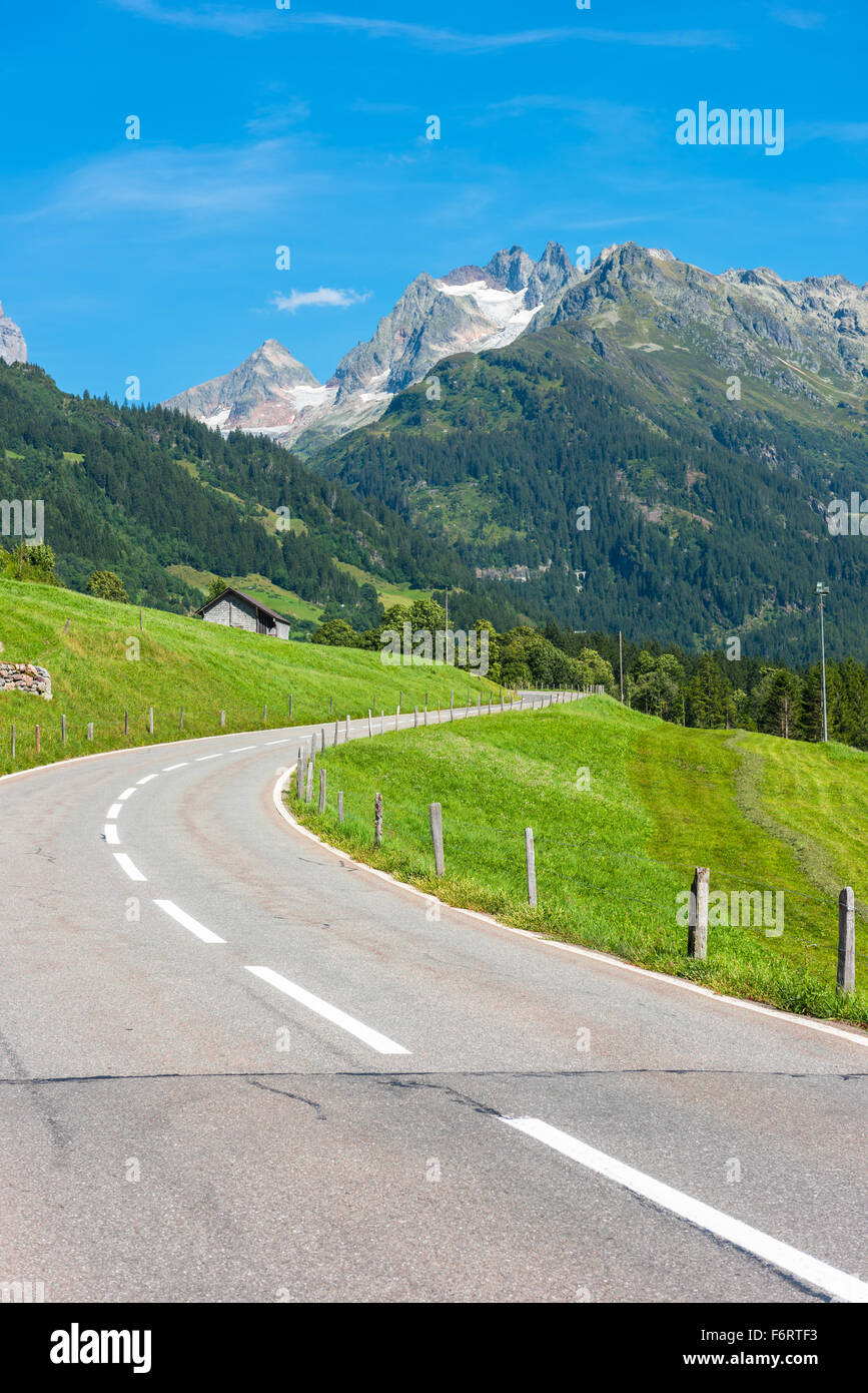 Road grip hi-res stock photography and images - Alamy