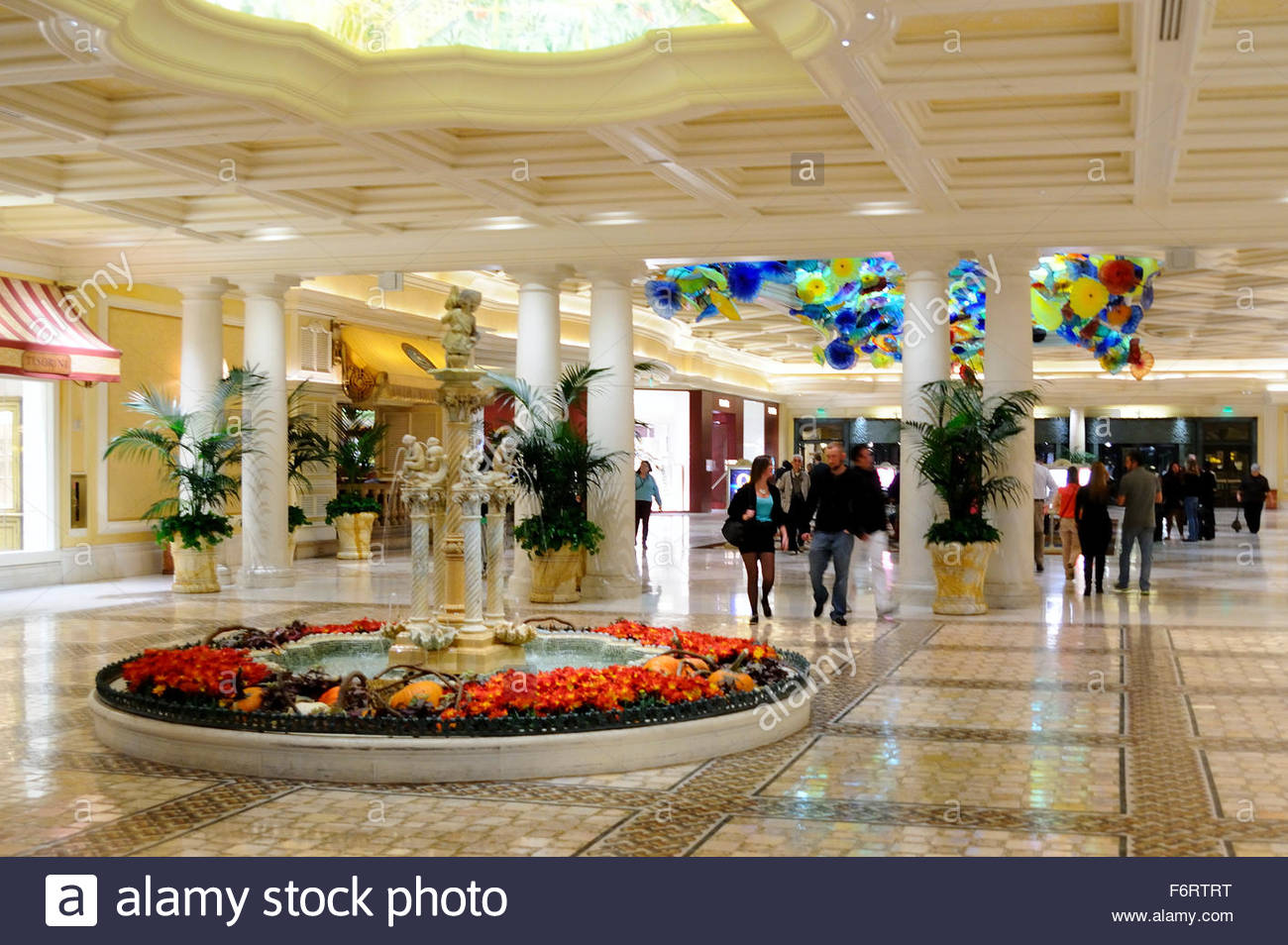 Bellagio Hotel Lobby Ceiling Stock Photos & Bellagio Hotel Lobby ...