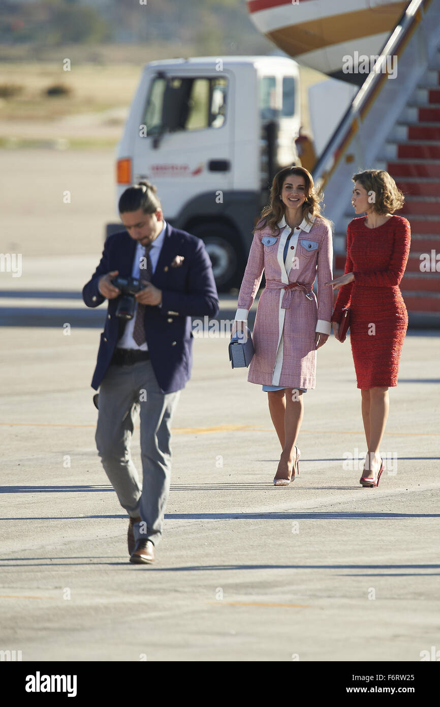 Madrid, Spain. 19th Nov, 2015. King Felipe VI of Spain and Queen ...