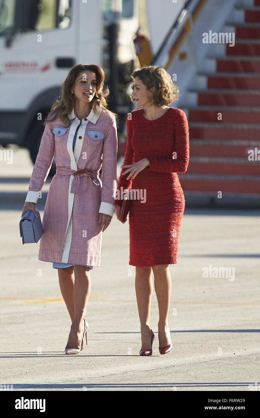 Madrid, Spain. 19th Nov, 2015. King Felipe VI of Spain and Queen ...
