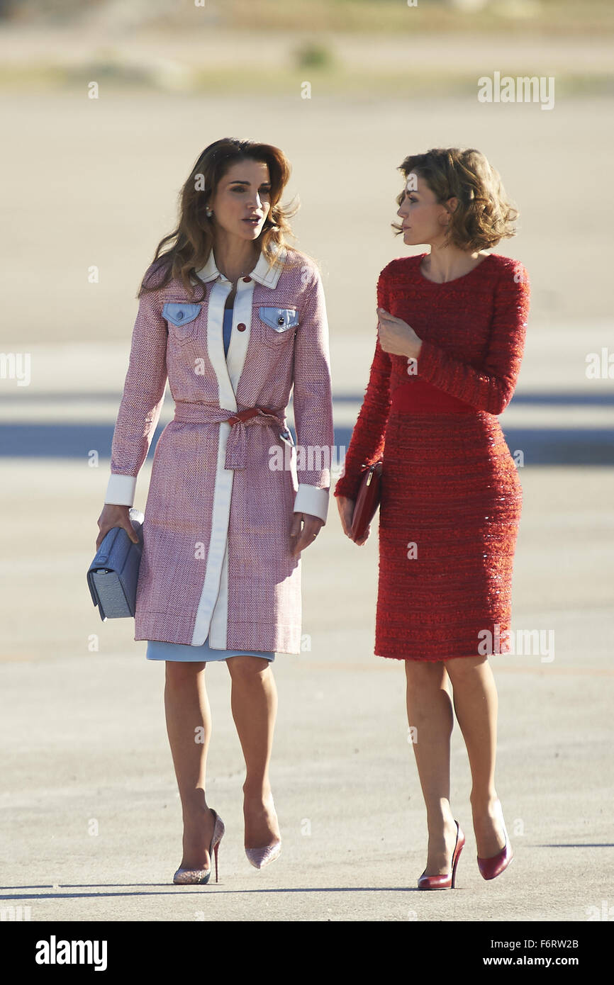 Madrid, Spain. 19th Nov, 2015. King Felipe VI of Spain and Queen ...