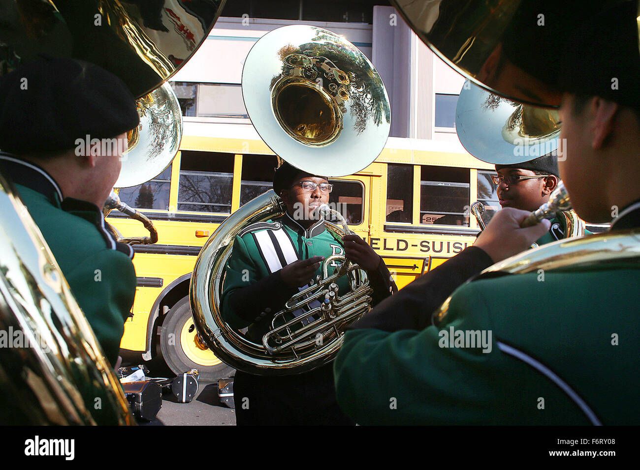 Marching tubas hi-res stock photography and images - Alamy