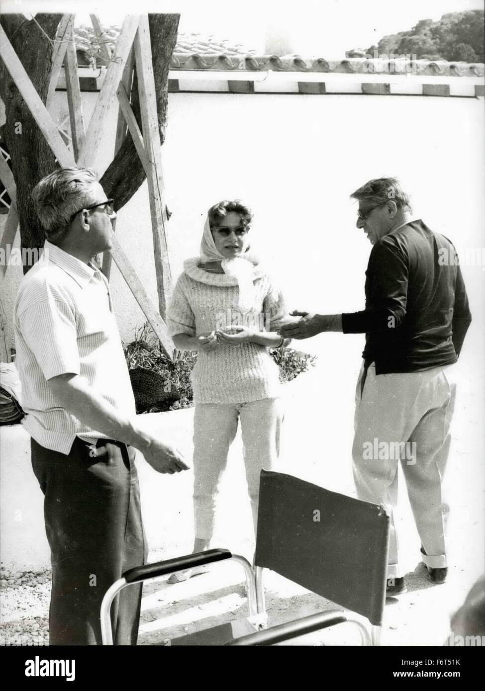 1968 stavros niarchos keystone pictures hi-res stock photography and ...