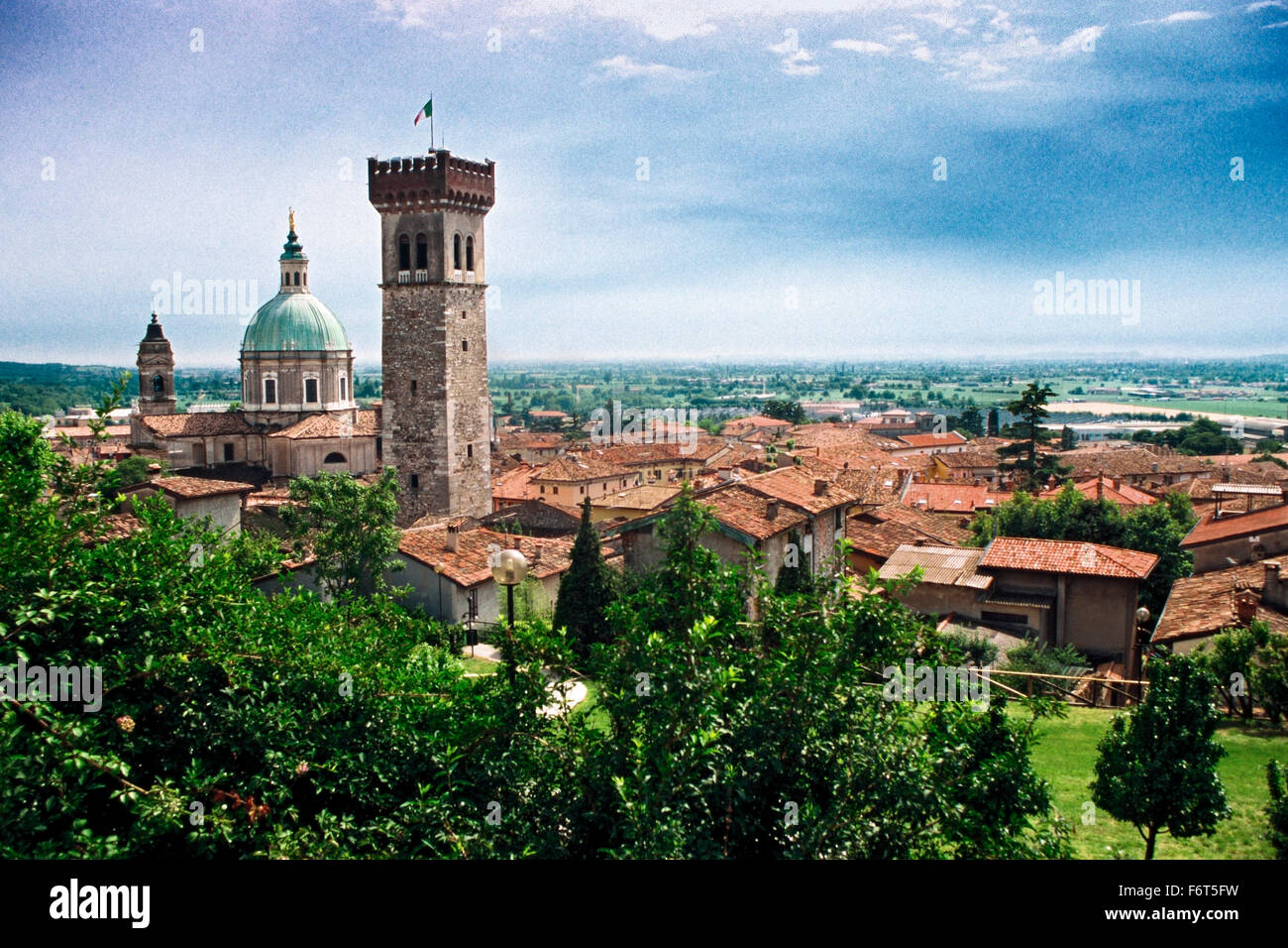 Lonato hi-res stock photography and images - Alamy