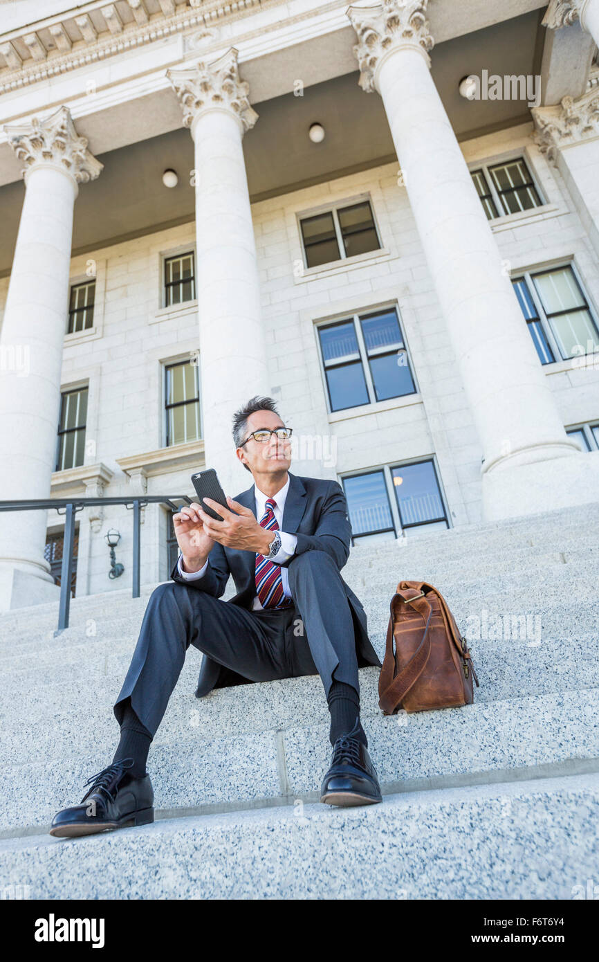 Courthouse steps hi-res stock photography and images - Alamy