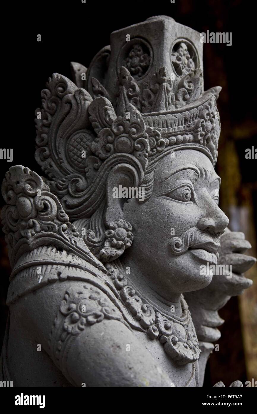 Close up portrait of a typical balinese statue Stock Photo - Alamy