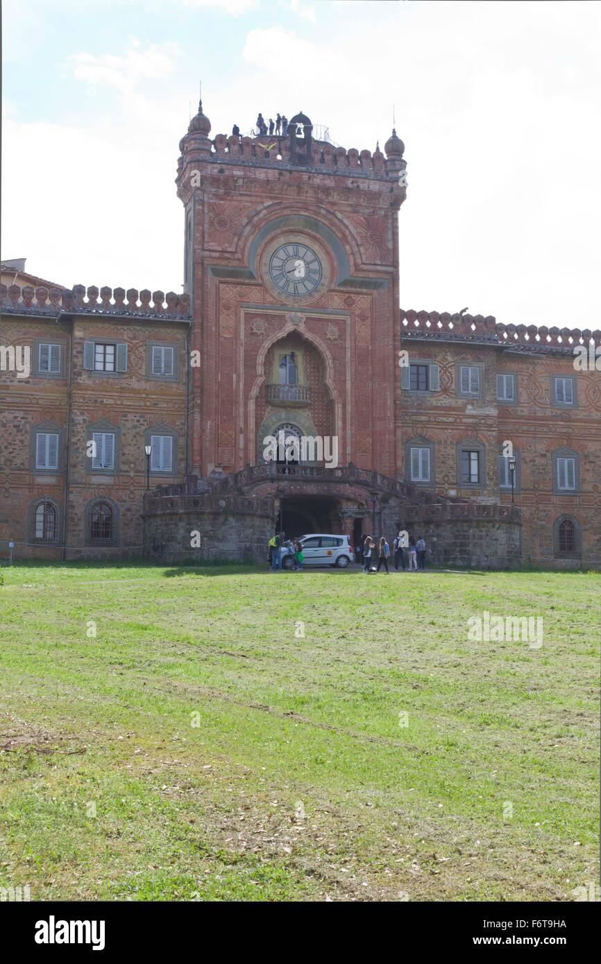 Sammezzano castle, italy hi-res stock photography and images - Alamy