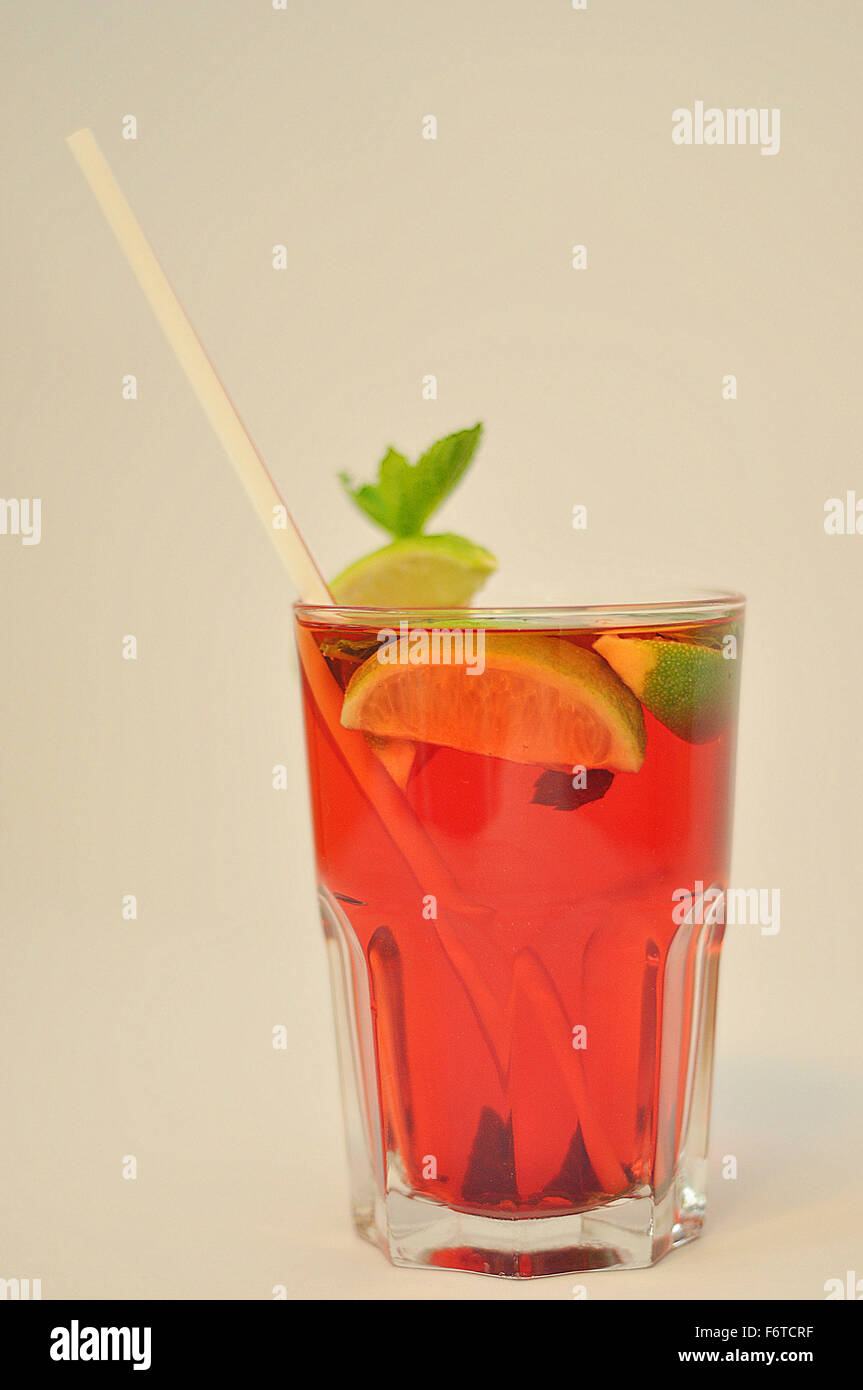 red ice tea with lime Stock Photo - Alamy