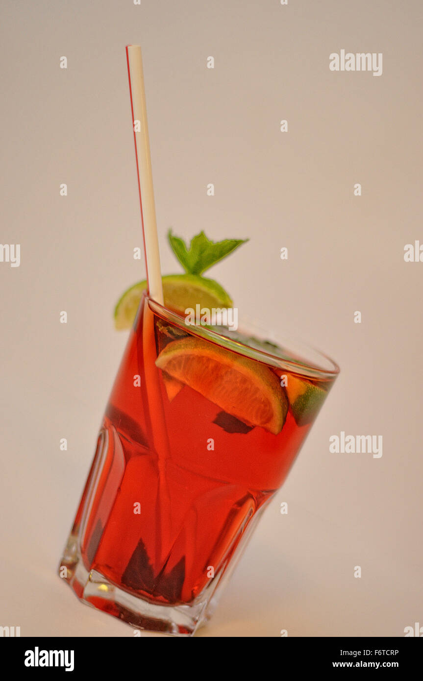 red ice tea with lime Stock Photo - Alamy