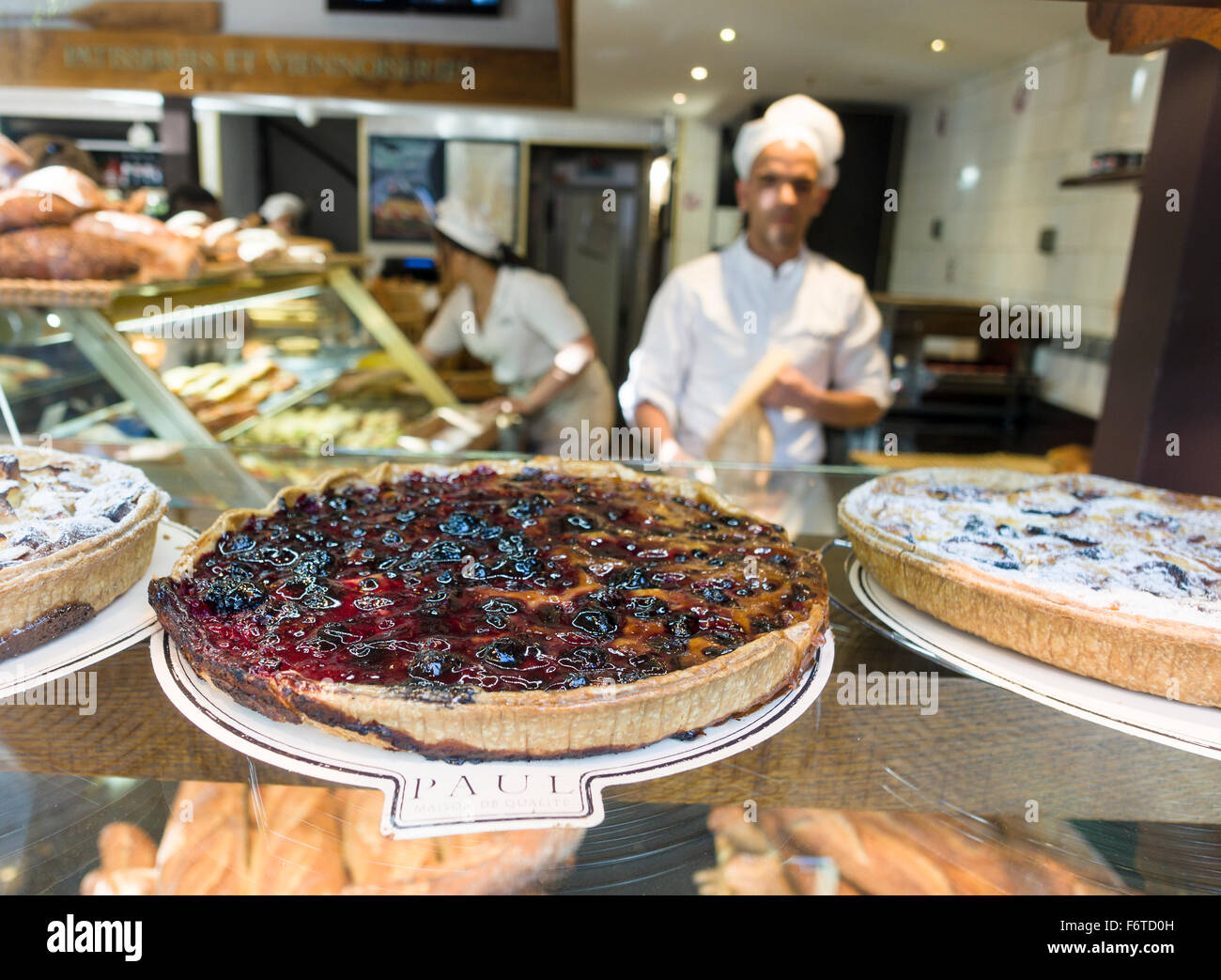 Paul bakery hi-res stock photography and images - Alamy