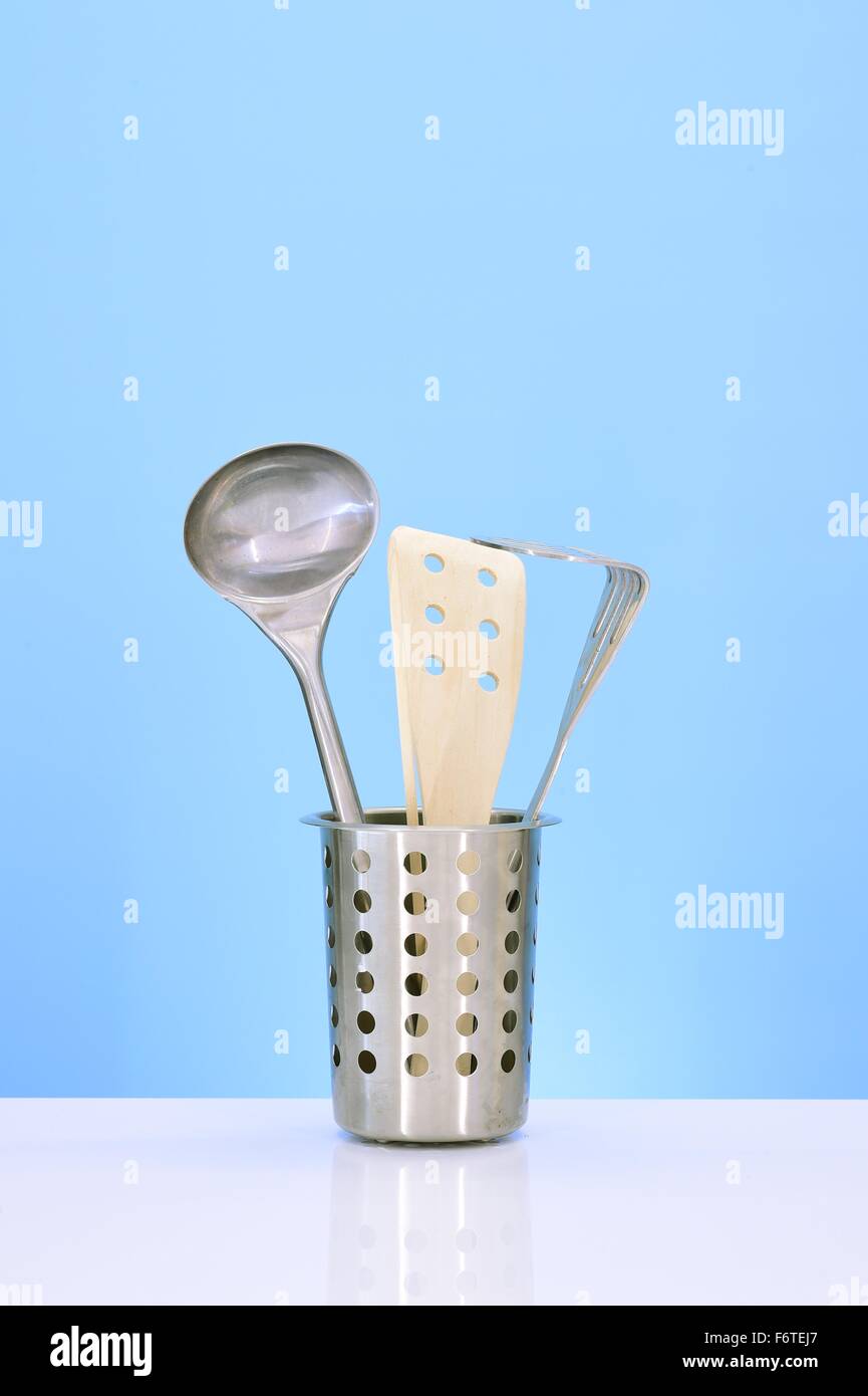A studio photo of kitchen utensils Stock Photo - Alamy