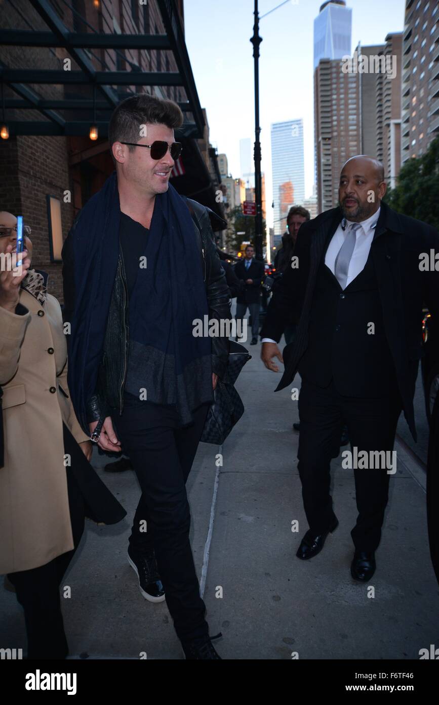 Robin Thicke leaving his hotel Featuring: Robin Thicke Where: Manhattan ...