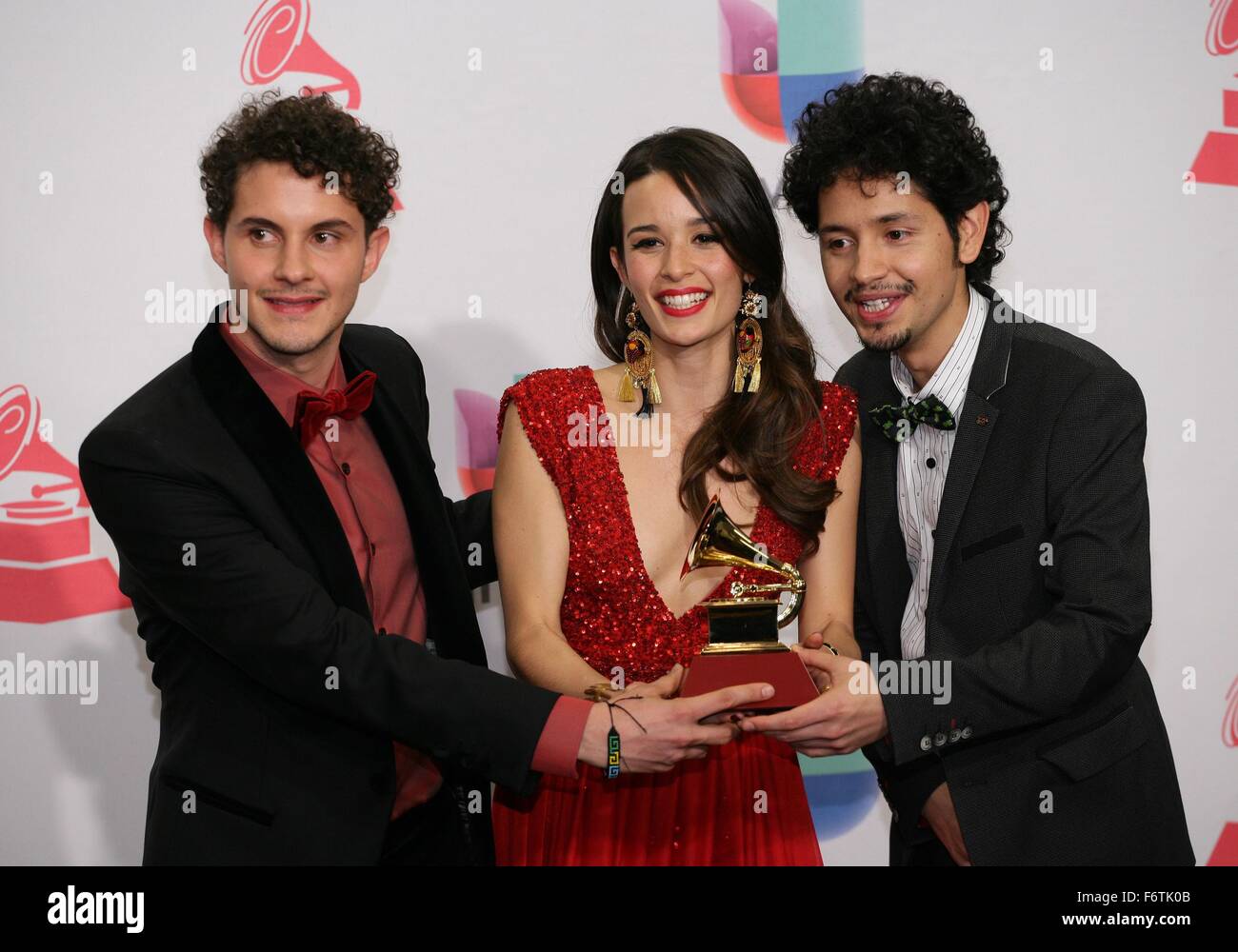 Las Vegas, NV, USA. 19th Nov, 2015. Monsieur Perine in the press room ...