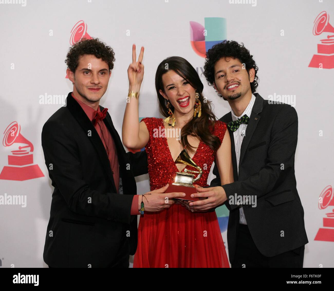 Las Vegas, NV, USA. 19th Nov, 2015. Monsieur Perine in the press room ...