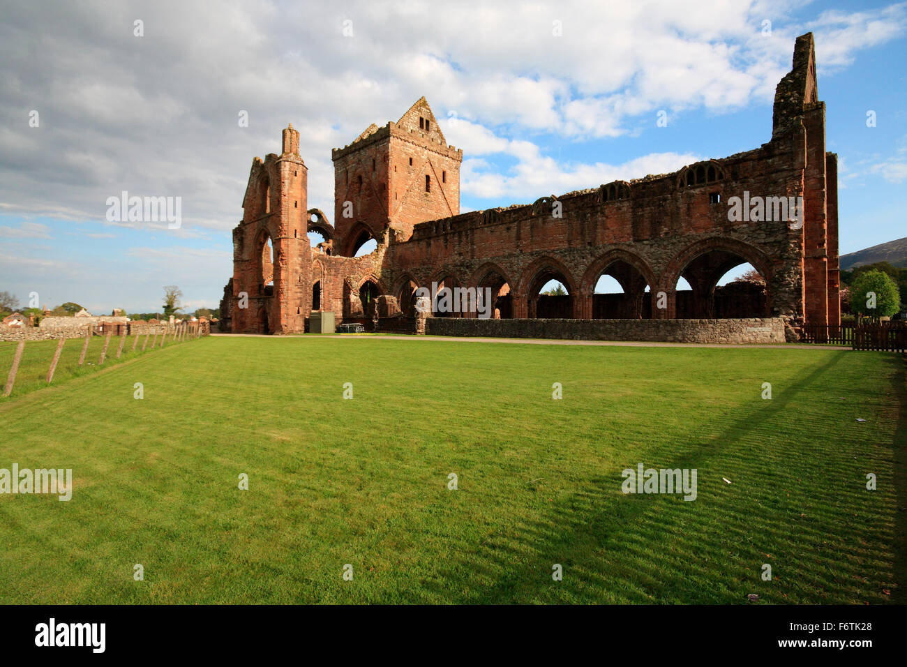 Sweetheart abbey hi-res stock photography and images - Alamy