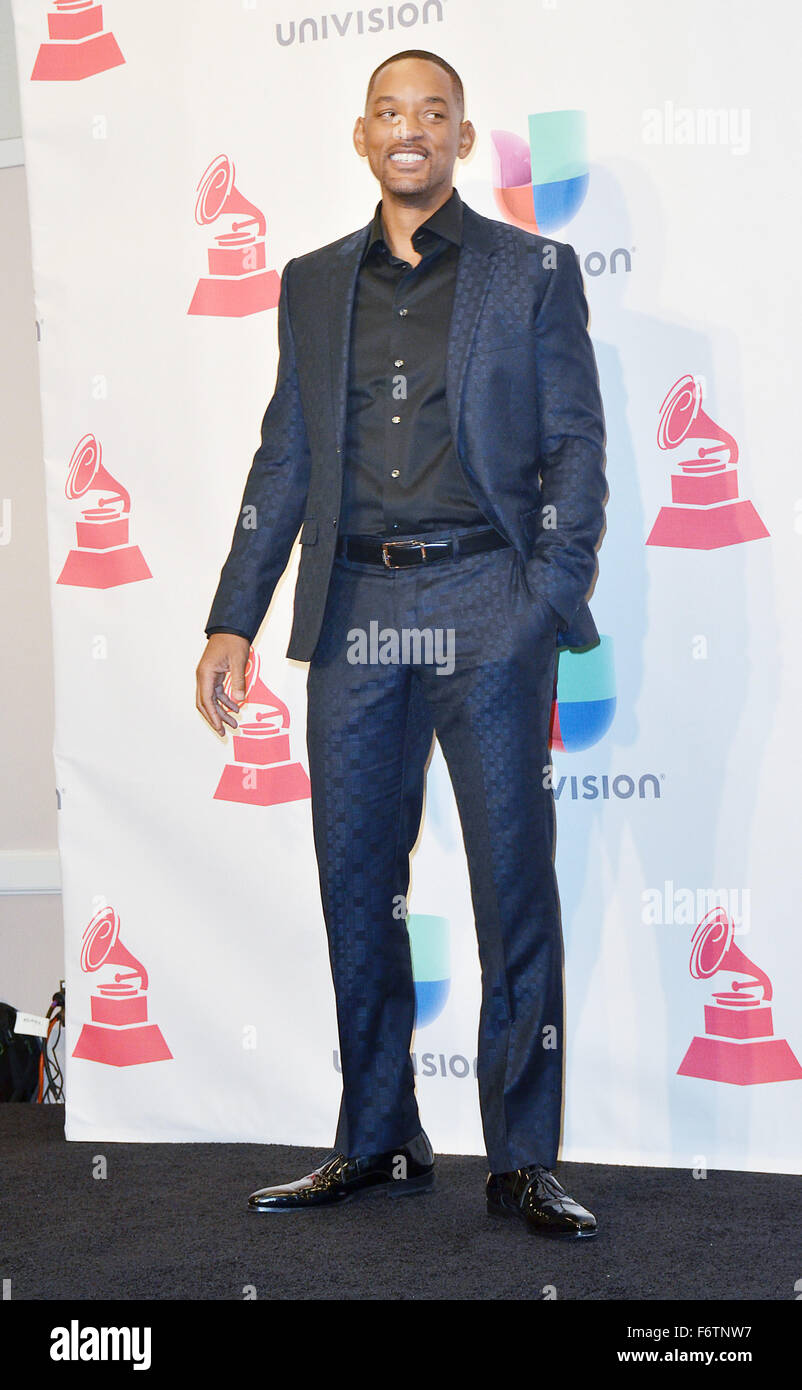 Will smith poses in hi-res stock photography and images - Alamy