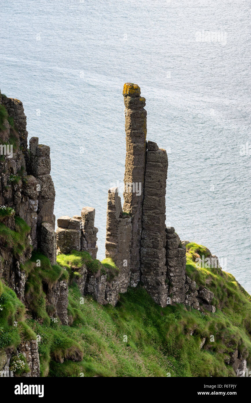 UK, Northern Ireland, County Antrim, basalt columns at Causeway Coast ...