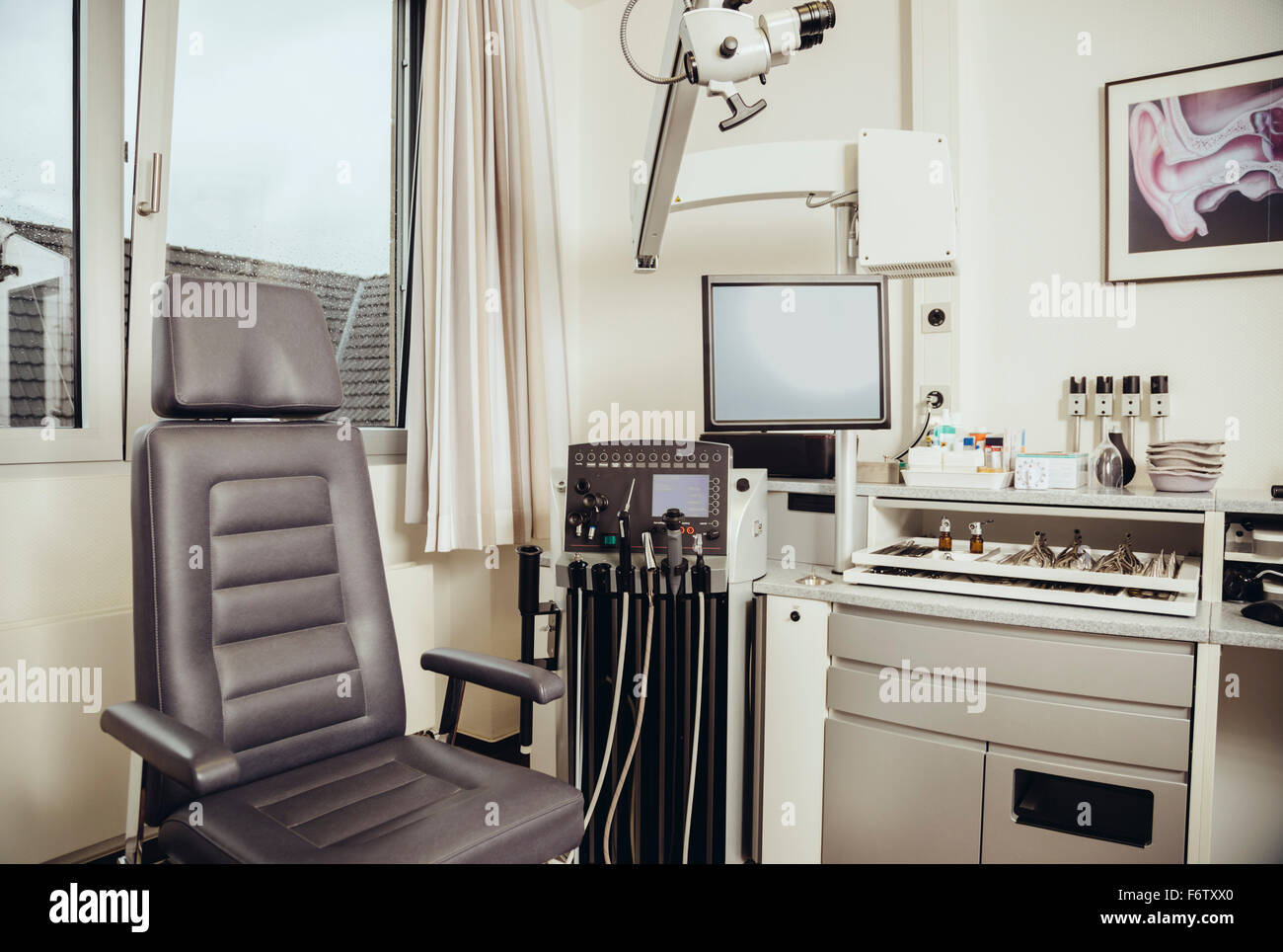 Fully equipped ENT practice Stock Photo - Alamy