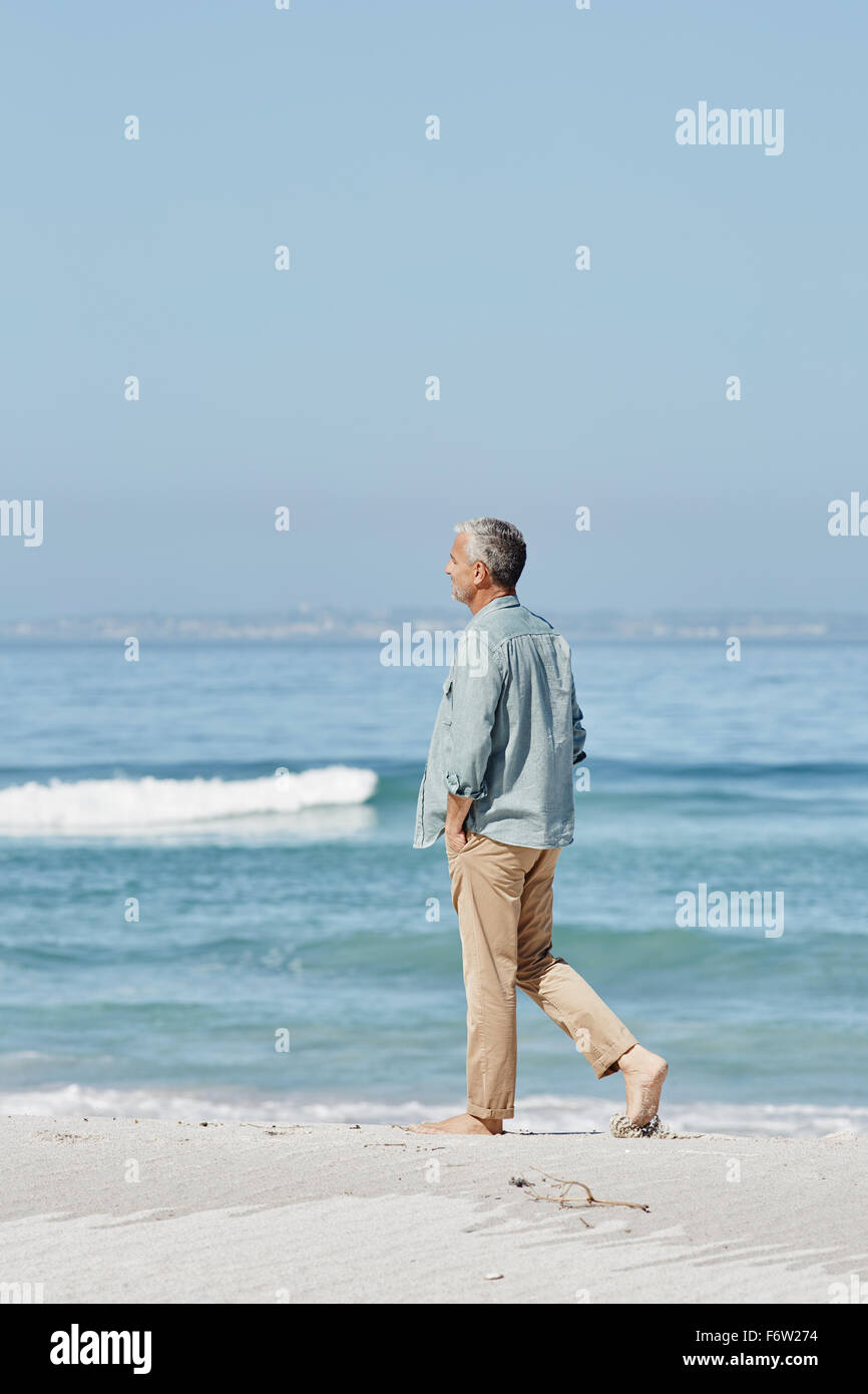 Best ager at the beach Stock Photo - Alamy