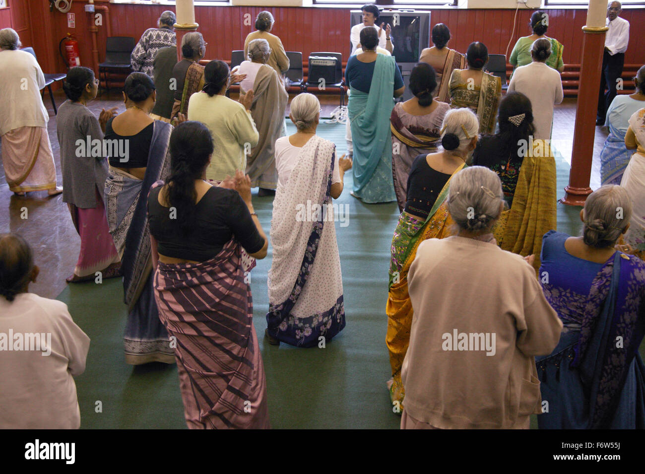 Group of elderly women taking part in exercise class Stock Photo - Alamy