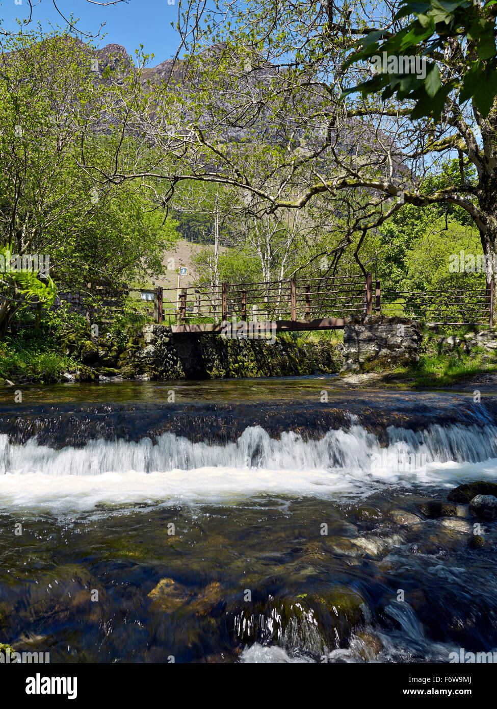 Popular for high walking away from crowded snowdon paths hi-res stock ...