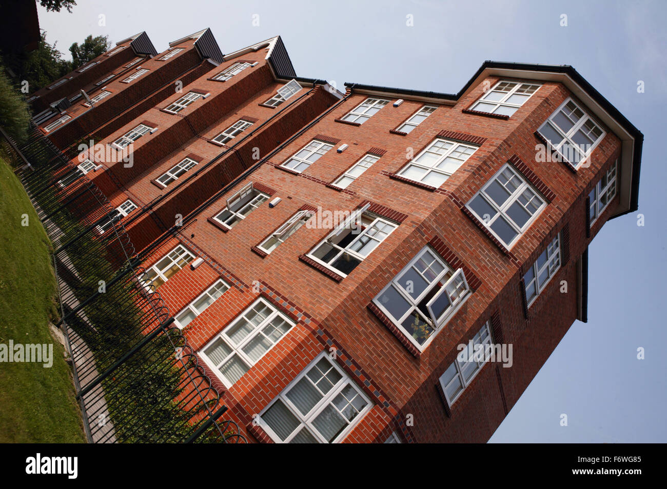 Nottingham housing hi-res stock photography and images - Alamy