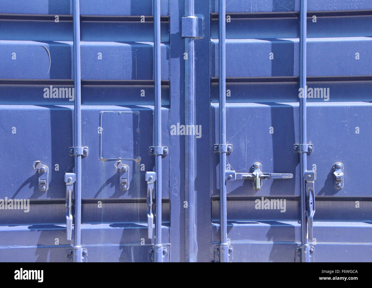 Secure container hi-res stock photography and images - Alamy