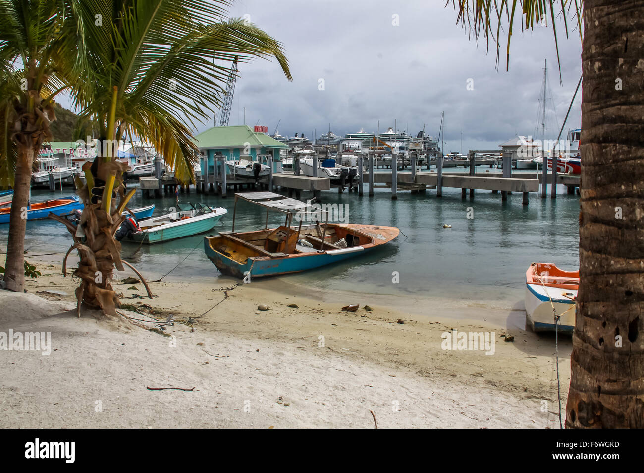 Philipsburg saint maarten st martin philipsburg beach hi-res stock ...