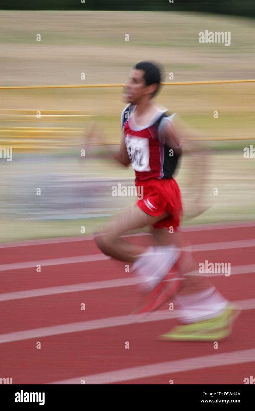 Physically active disabled men hi-res stock photography and images - Alamy