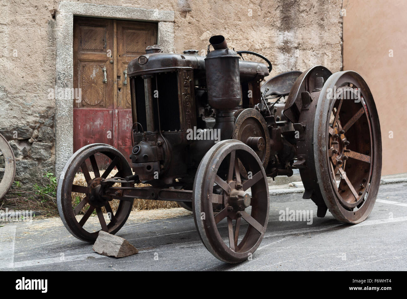 Landini tractor in Italy Stock Photo - Alamy